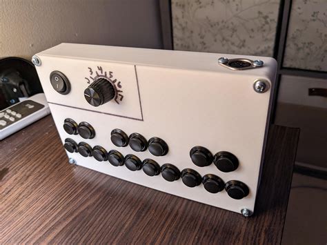 I Recently Finished A Midi Keyboard Build I Wanted A Tiny Midi Keyboard With A Pin Midi Port