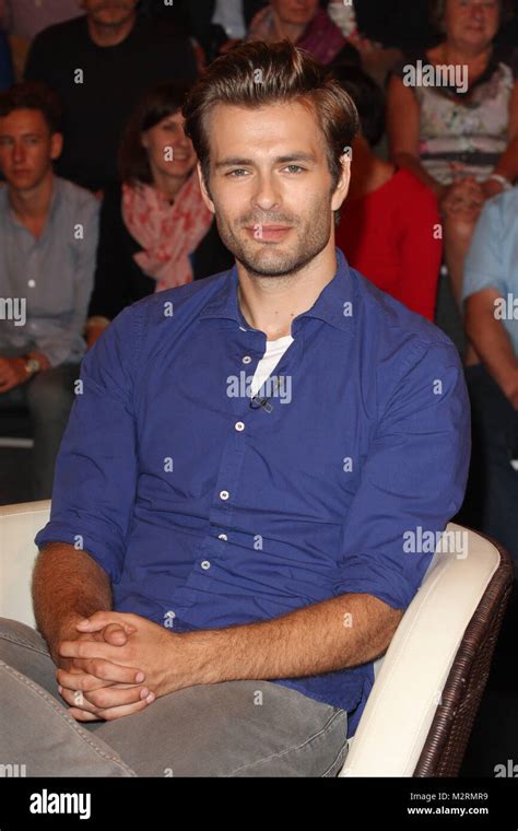 Classify German Journalist Tilo Jung