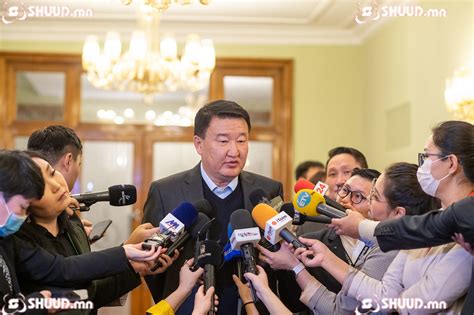 УИХ ын гишүүн Д Бат Эрдэнийг ЯЛЛАГДАГЧААР татжээ