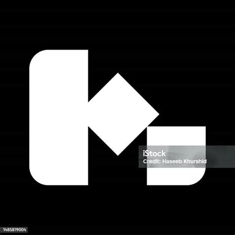 최소한의 Ml 로고 고급스러운 배경에 Lm 편지의 아이콘입니다 Ml 모노그램 이니셜을 기반으로 한 로고 아이디어 전문적인 다양한 문자 기호와 배경에 Lm 로고 0명에 대한