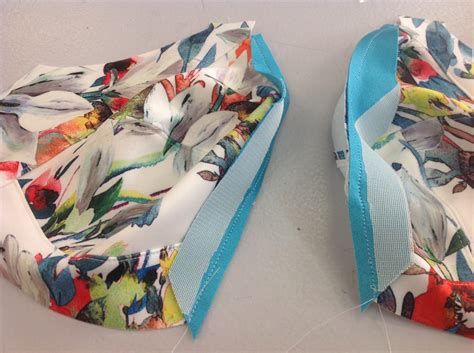 Add A Zipper To Your Bra A Tutorial By Your Fairy Bra Mother And Bra Makers Supply