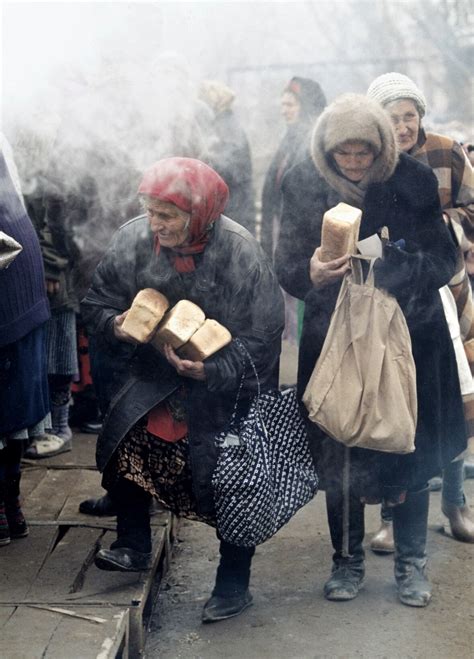 Атмосферные фотографии из 90-ых (16.05.24): dymontiger — LiveJournal