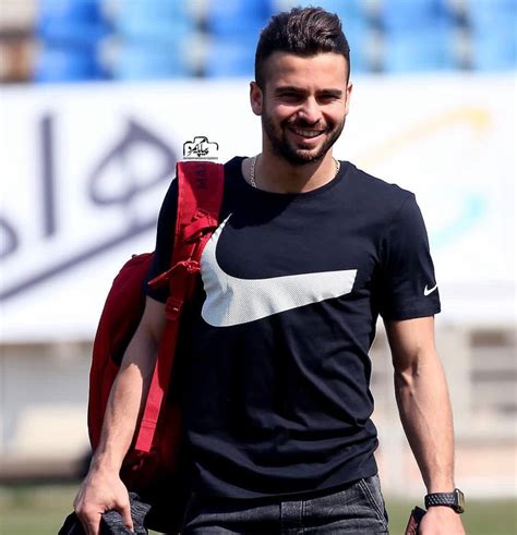 بیوگرافی و عکس‌های شخصی سروش رفیعی؛ ستاره محبوب پرسپولیس