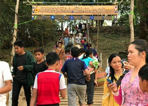 ក្នុងឱកាសបុណ្យចូលឆ្នាំចិន តំបន់ទេសចរណ៏តាមដងទន្លេ