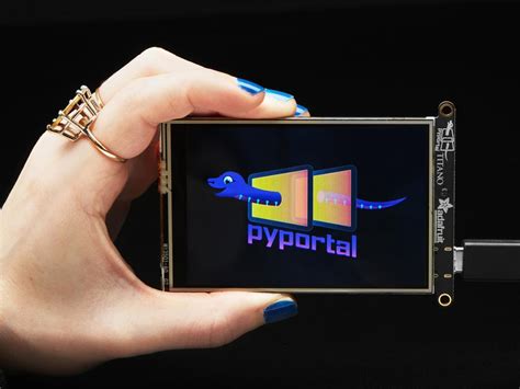 Adafruit Pyportal Titã Opencircuit