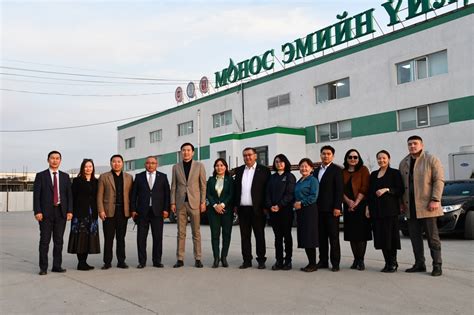 Эм эмнэлгийн хэрэгслийн хяналт зохицуулалтын газар Монос үйлдвэрийн үйл ажиллагаатай танилцлаа