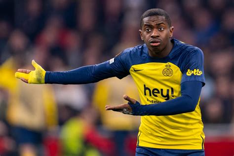 Leeds Uniteds True Stance On Signing Noah Sadiki After Habib Diarra