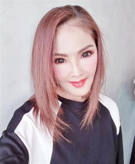 เปิดหน้าใหม่ ดาว มยุรี หลังทำศัลยกรรมครบ 14 วัน เริ่มสวยเป๊ะปังเข้าที่แล้ว ไทยนิวส์