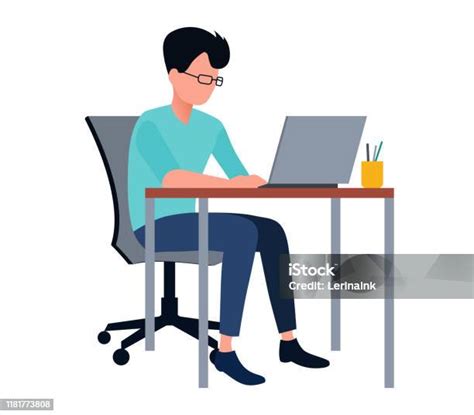 사무실 책상에서 데스크톱 컴퓨터에서 작업하는 사업가 의자에 앉아 타이핑 현대 플랫 스타일 벡터 그림입니다 흰색 배경에 격리 된 개념입니다 개념에 대한 스톡 벡터 아트 및