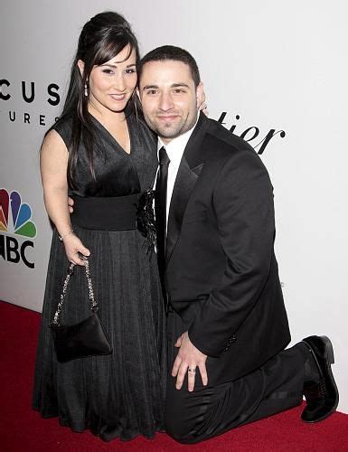 Meredith Eaton 2026 Husband Net Worth Tattoos Smoking And Body