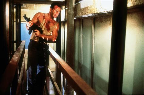 Die Hard Bruce Willis Wallpapers Wallpaper Cave