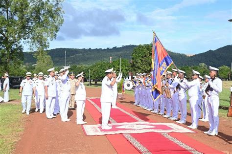 មេបញ្ជាការកងទ័ពជើងទឹក អញ្ជើញប្រកាសចូលកាន់តំណែង លោកឧត្តមនាវីទោ ម៉ី ឌីណា