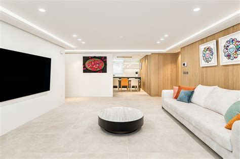 위트있는 아트웍이 돋보이는 50평 화이트우드인테리어 네이버 블로그