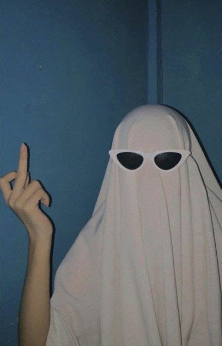 Pin By Calysta Walker On Ghost Photos Ghost Photos Halloween Profile