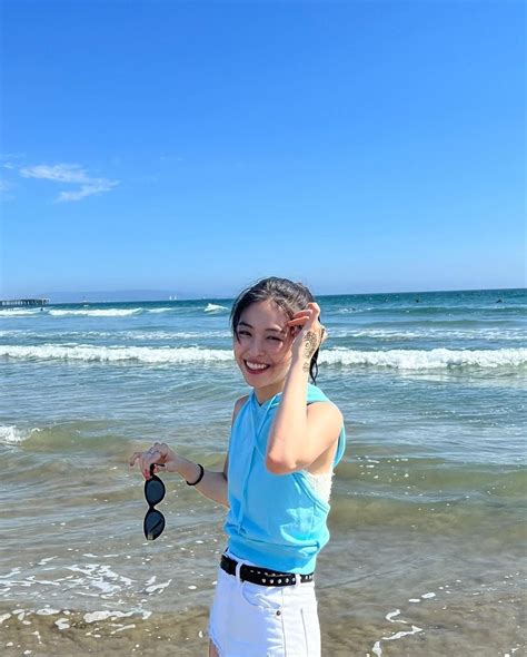 220929 Itzy Instagram Update With Ryujin R Itzy