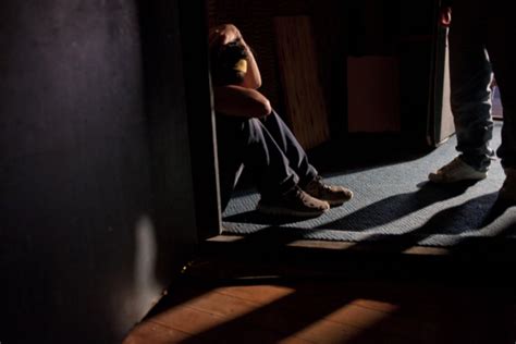 Padrastro Pervertido Abusa De La Hija De Su Pareja El Zonda