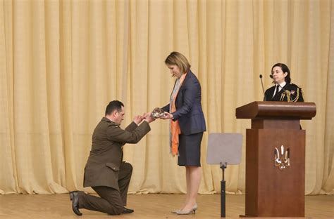 Кращому випускнику Національного університету оборони України імені Івана Черняховського вручено