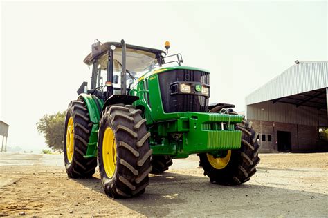 The New 6 Cylinder On The Block The John Deere 6140b Cab Tractor