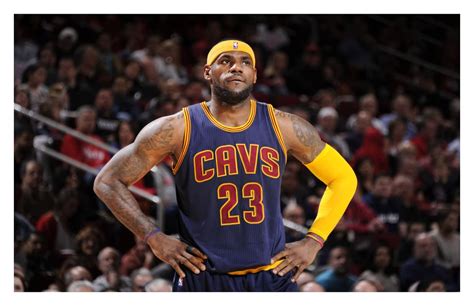 Lebron James Flexing