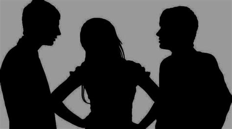 Oknum Perangkat Desa Diduga Selingkuh Dengan Istri Oknum Wartawan Kades Branggahan Ngadiluwih