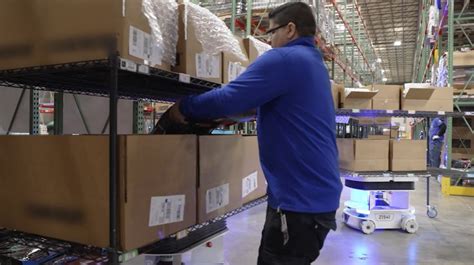 Locus Robotics On Linkedin Supplychain Robotics Warehouseautomation