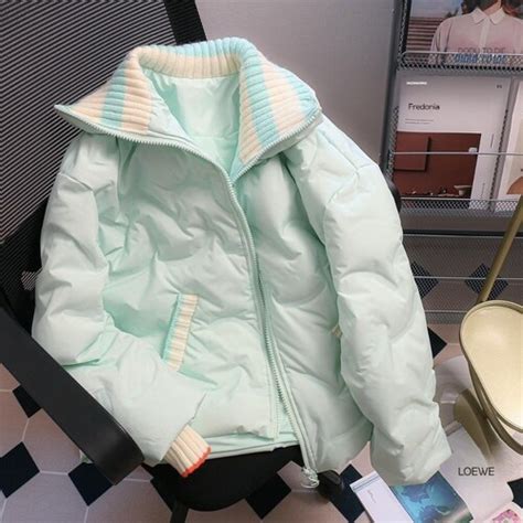 민트 그린 부드러운 스타일의 세련된 디자인 두꺼운 재킷 여성 가을과 겨울 로우핏 레트로 다운 패딩 에이블리