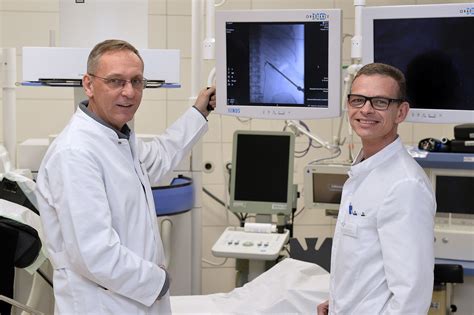 Der Stein Roboter Besteht Den Praxistext Kleve