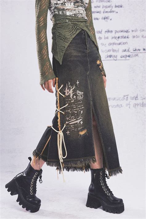 Slit Vintage Star Embroidered Denim Maxi Skirt Artofit