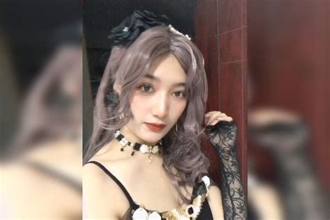 完美的查理苏未婚妻来啦 查理苏 未婚妻