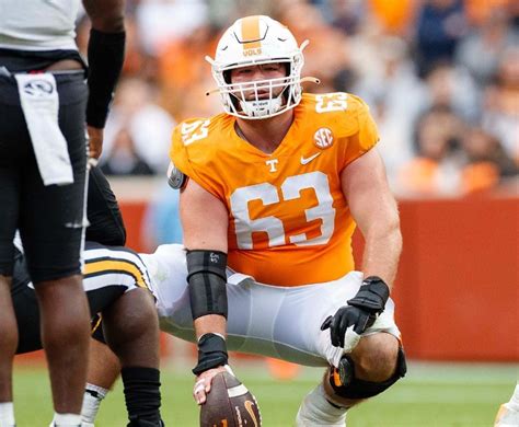 Tennessee Football Vols C Cooper Mays Says He Will Return To The Field