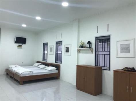 Umi Dalimos Shelter House Source Research Documentation 2020