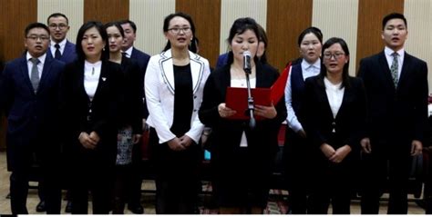 ТӨВ АЙМГИЙН ХЭМЖЭЭНД 30 АЛБАН ХААГЧ ТӨРИЙН ЗАХИРГААНЫ АЛБАН ХААГЧИЙН ТАНГАРАГ ӨРГӨЛӨӨ