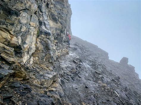 East End Of Rundle Hike Eeor In Kananaskis Travel Banff Canada