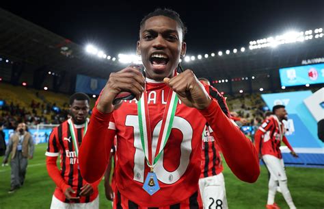 Walker Voices Trophy Guarantee Milan Opportunity And Champions
