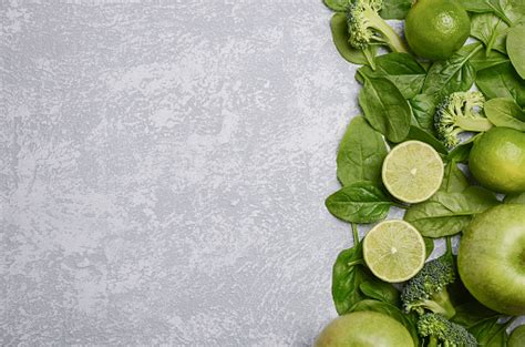회색 콘크리트 돌 또는 슬레이트 배경 녹색 청과의 다양 한 감귤류 과일에 대한 스톡 사진 및 기타 이미지 감귤류 과일 건강한 식생활 과일 Istock