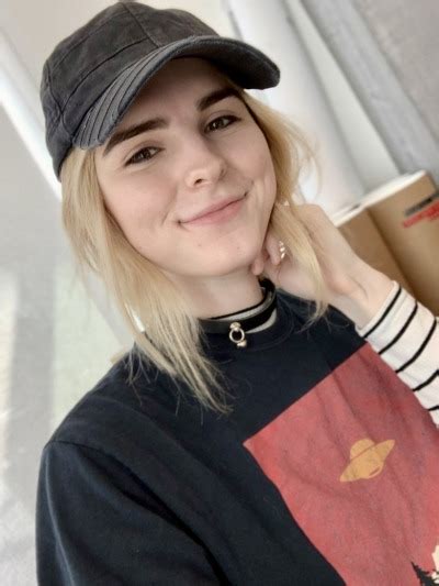 Ella Hollywood Tumbex