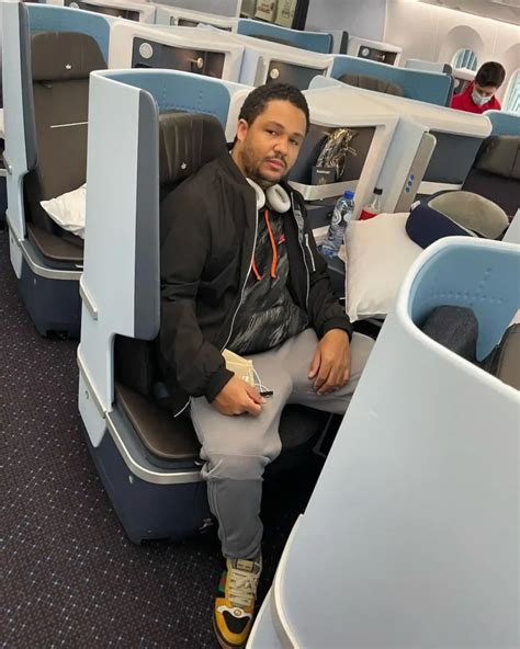 Nick Polom Wiki Biography Girlfriend Net Worth Age Income Height Wife Married