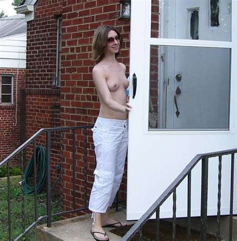Devant La Porte Porn Pictures Xxx Photos Sex Images 3670389 Pictoa