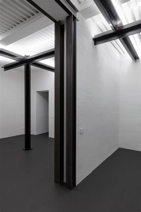 Sofia Albrigo Louis De Belle · 1 0 In Rome · Divisare