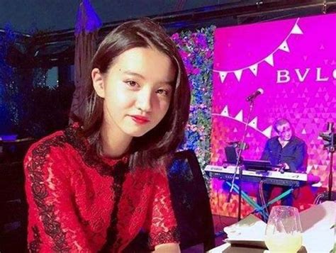 木村拓哉女兒只有15歲，就登上了雜誌封面，成寶格麗最年輕大使 每日頭條