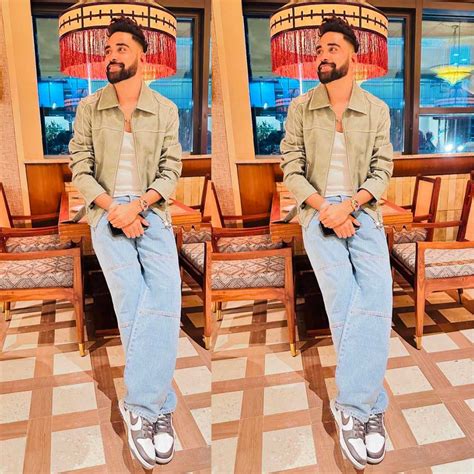 Just Looking Like A Wow Rcbs Siraj Gets Playful Comments On Instagram Sportsgaga