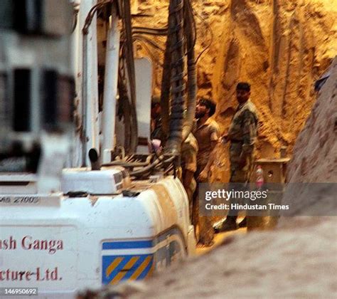 Khan Mahi Photos And Premium High Res Pictures Getty Images