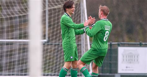Wouter De Wit Vervult Hoofdrol Bij Vv Dieren Met Drie Treffers Knieblessure En Een Opvallende
