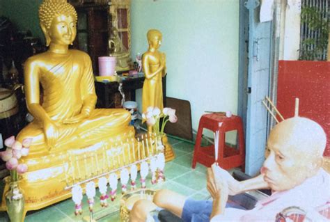 ร้านบัวฉัตร ได้สร้างพระประธาน พร้อมพระโมคคัลลา พระสารีบุตร ถวายที่วัดหมอแปง ตำบลแม่นาเติง อำเภอ