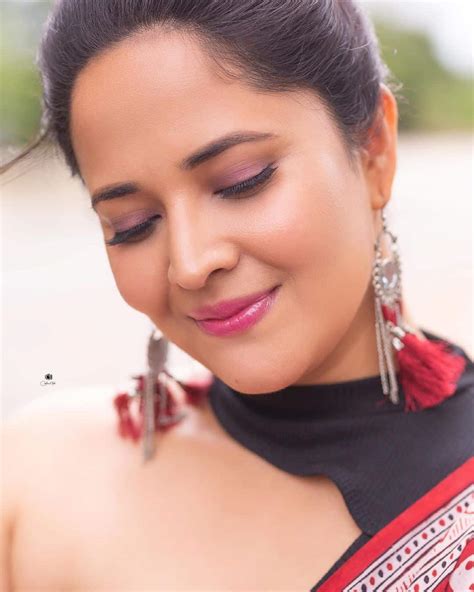 Anasuya Bharadwaj Hot Saree Photo Collection Iiq Hot Anasuya Sexy Kuwait Jobs And News