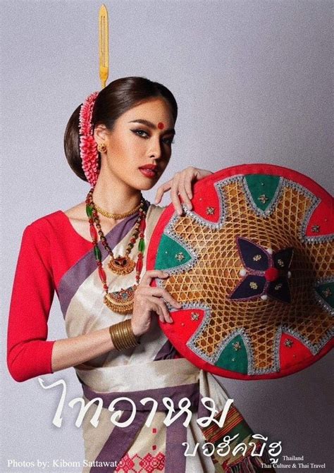 Assamese Dress Assam Culture Art Indian Crafts Culture Art