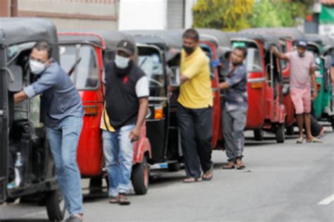 බස්නාහිර පළාතේ ත්‍රීරෝද රථ ලියාපදිංචිය අසාර්ථක වන ලකුණු