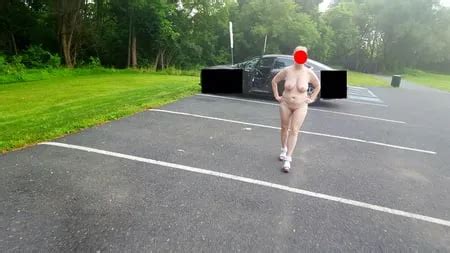 Naked Parking Lot Walk Pics XHamster