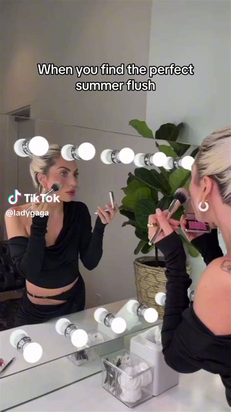 ARTPOP On Twitter She Saw The Lazy Allegations On Twitter And Had To Come Up With Something