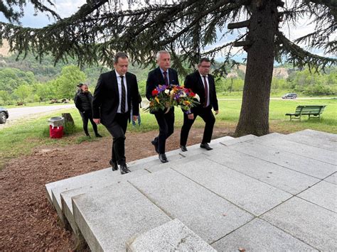 Ѓорѓија Денес заедно со пратениците Драган Ковачки и Никола Мицески ја имаме честа да